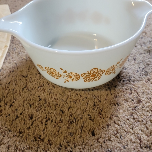 Pyrex | Kitchen | Vintage Pyrex Bowl 474 B Golden Butterfly | Poshmark
